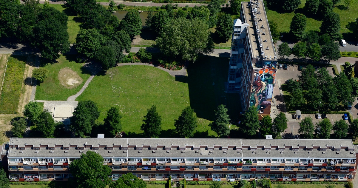 De Twentse erfenis van Jaap Bakema, architect van de wederopbouw ...