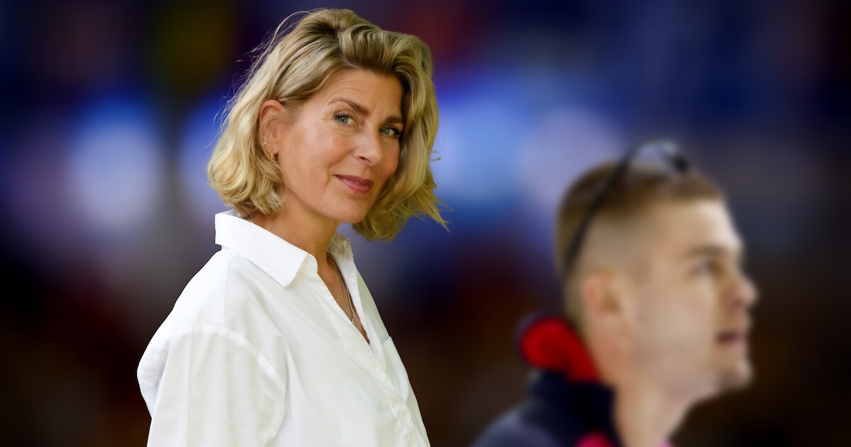 Hoe vaak ik langs de ijsbaan wel niet wildvreemden over mijn zoon ...