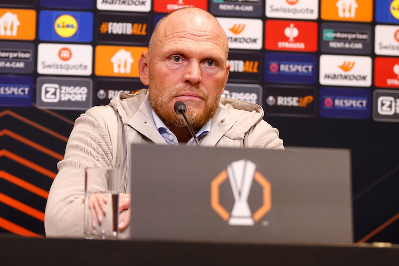 Teruglezen | Sterk FC Twente pakt punt tegen Fenerbahçe, gewonden en ...