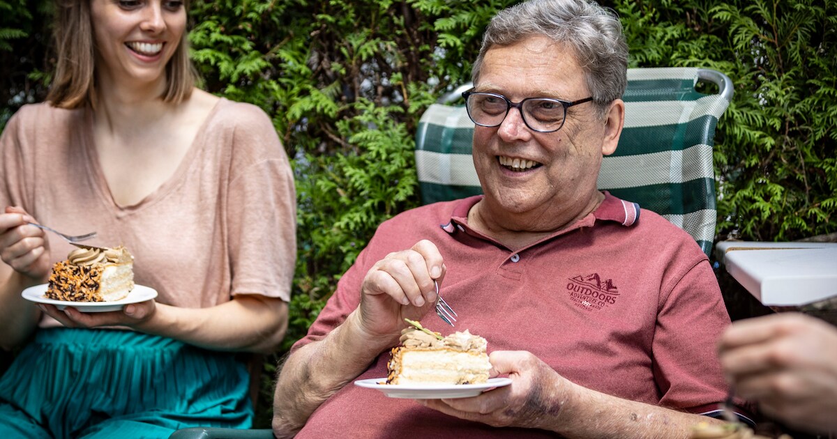 25 jaar geleden kreeg de Hengelose John (66) op zijn verjaardag dat ...