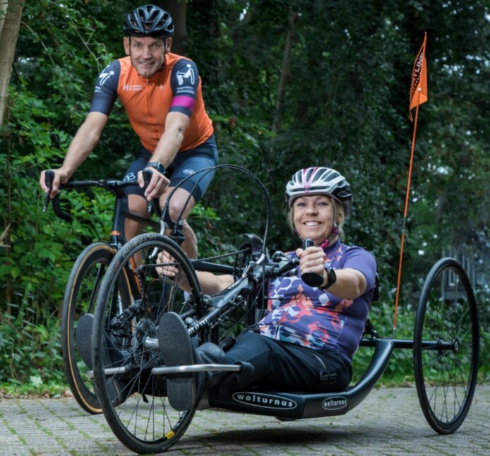 Koers naar werk na revalidatie: fietstocht in Enschede voor goede doel ...