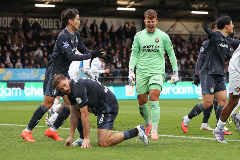 Feyenoord boekt benauwde zege op Telstar en maakt einde aan pijnlijke reeks | Voetbal | Tubantia.nl