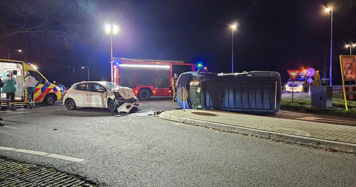 Aanrijding op N346 tussen Delden en Goor, drie personen gewond | Regio ...