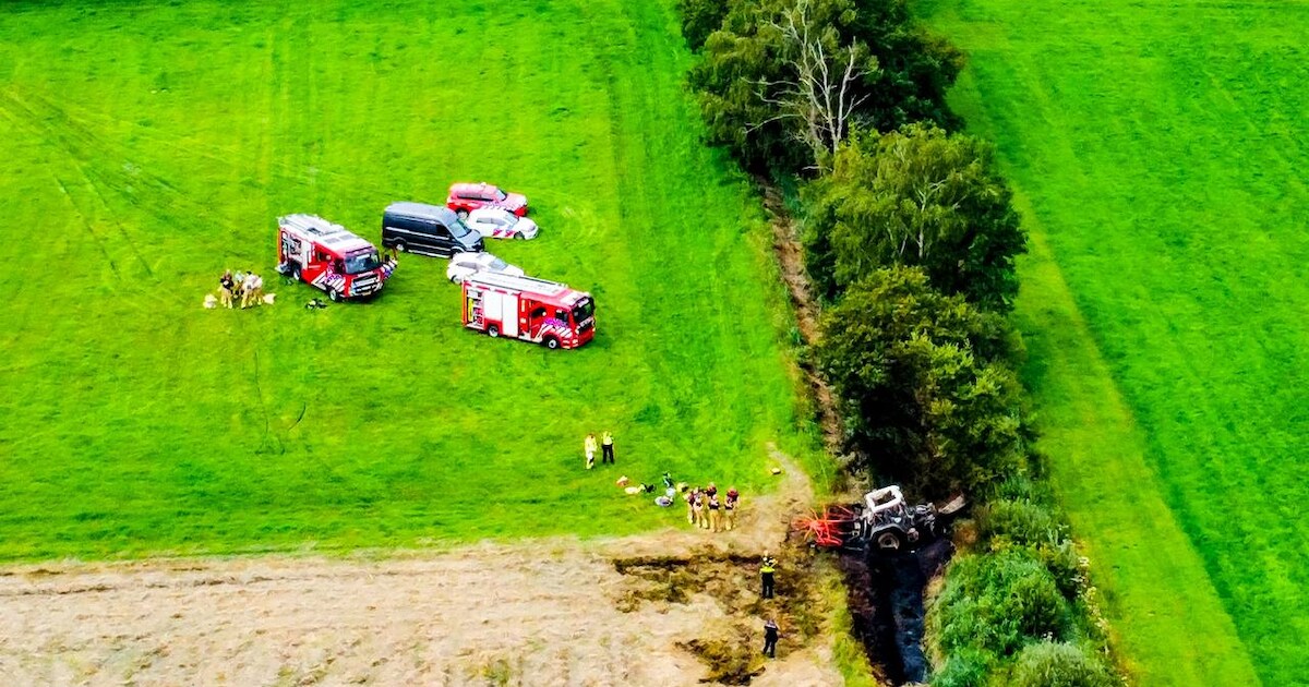 Overleden persoon aangetroffen in uitgebrande tractor Brummen: politie ...