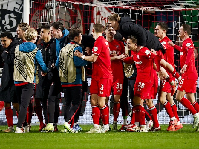 Teruglezen | Kassa rinkelt voor FC Twente: dit verdienden de Tukkers al na zege op Malmö | FC ...