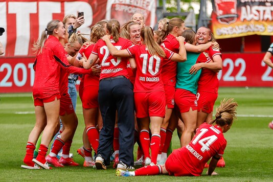 TERUGLEZEN | FC Twente bevangen door stress: ‘Zo winnen is toch ook leuk voor de toeschouwers ...