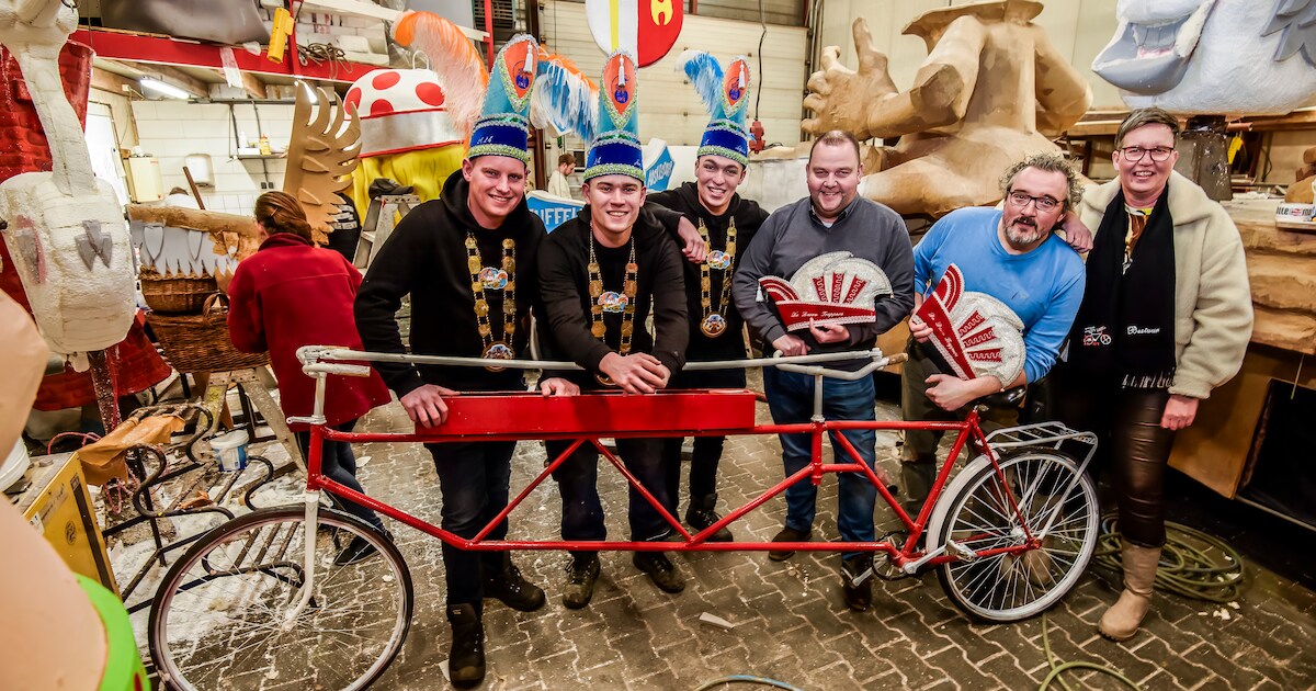 Carnavalsvereniging uit Losser keert na 66 jaar terug met iconische ...