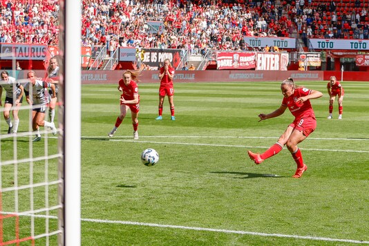 TERUGLEZEN | FC Twente bevangen door stress: ‘Zo winnen is toch ook leuk voor de toeschouwers ...