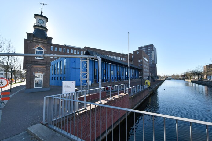 Gebroken oogkas in Almelo, maar wie was de dader? ‘Er loopt een ...