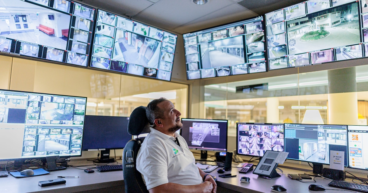 Een nacht uit het leven van MST-beveiliger Monaim: 'Ze proberen je uit ...