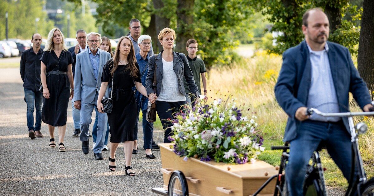 De nepuitvaart van Sander (54) uit Borne: ‘Iets dichter bij elkaar ...