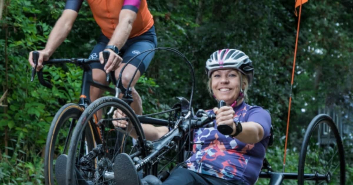 Koers naar werk na revalidatie: fietstocht in Enschede voor goede doel met oud-prof Rob ...