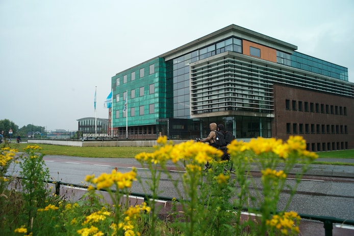 Rijssense familie verkoopt aandelen aan ING en dat levert miljoenen op ...