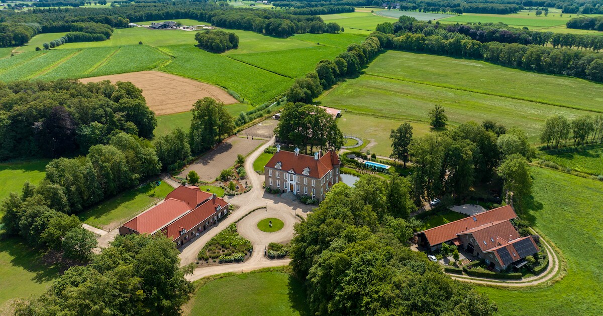Voor 3 miljoen ben je de nieuwe bewoner van dit kasteel in Olst: ‘Het ...