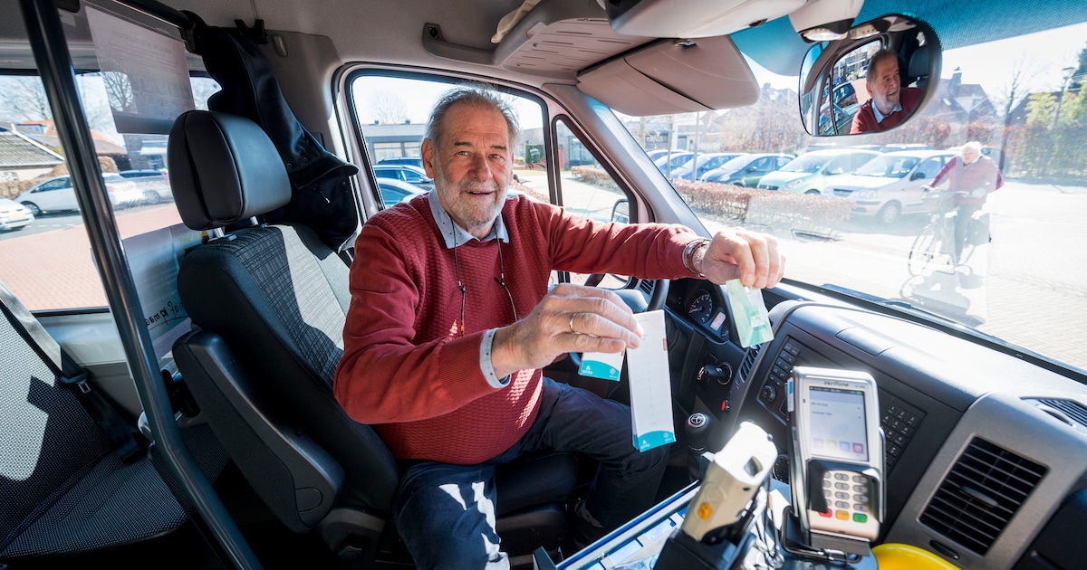 Pinnen in de buurtbus Rekken óf gewoon in- en uitchecken | Achterhoek ...