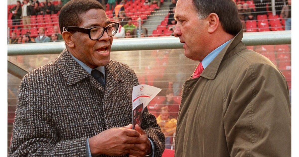 Heracles zit in het hart van Steve Mokone | Voetbal | tubantia.nl