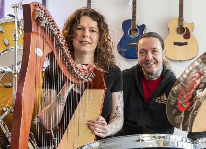 Onverwachte maatwissel: rockmuzikanten starten bakkersavontuur in ...