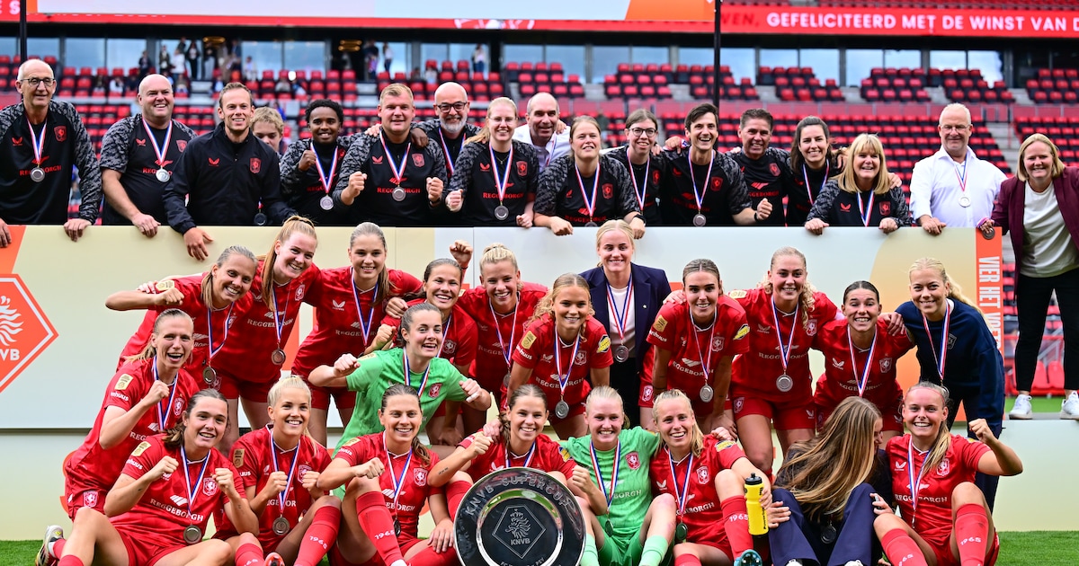 Spectaculaire slotfase bezorgt FC Twente Vrouwen eerste prijs van het seizoen | FC Twente ...