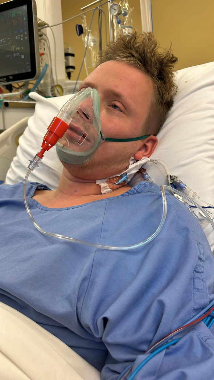 Vapen werd Robin (29) uit Almelo bijna fataal: ‘Watermeloen vond ik het ...