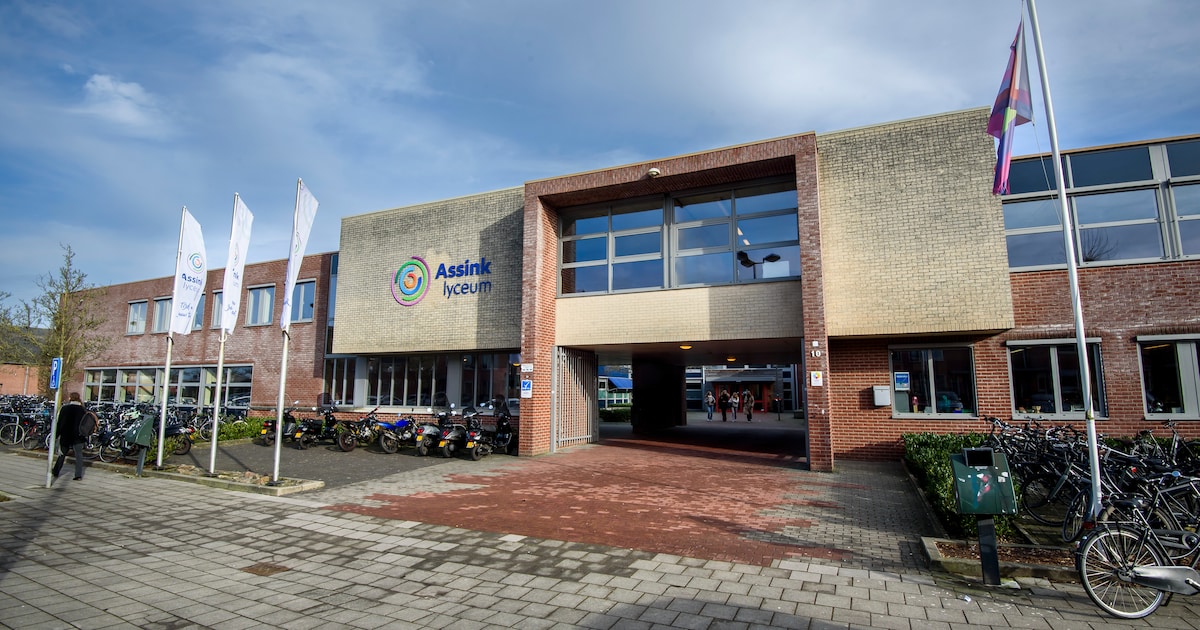 Haaksbergen trekt de knip: tonnen voor tijdelijke locatie Assink lyceum ...
