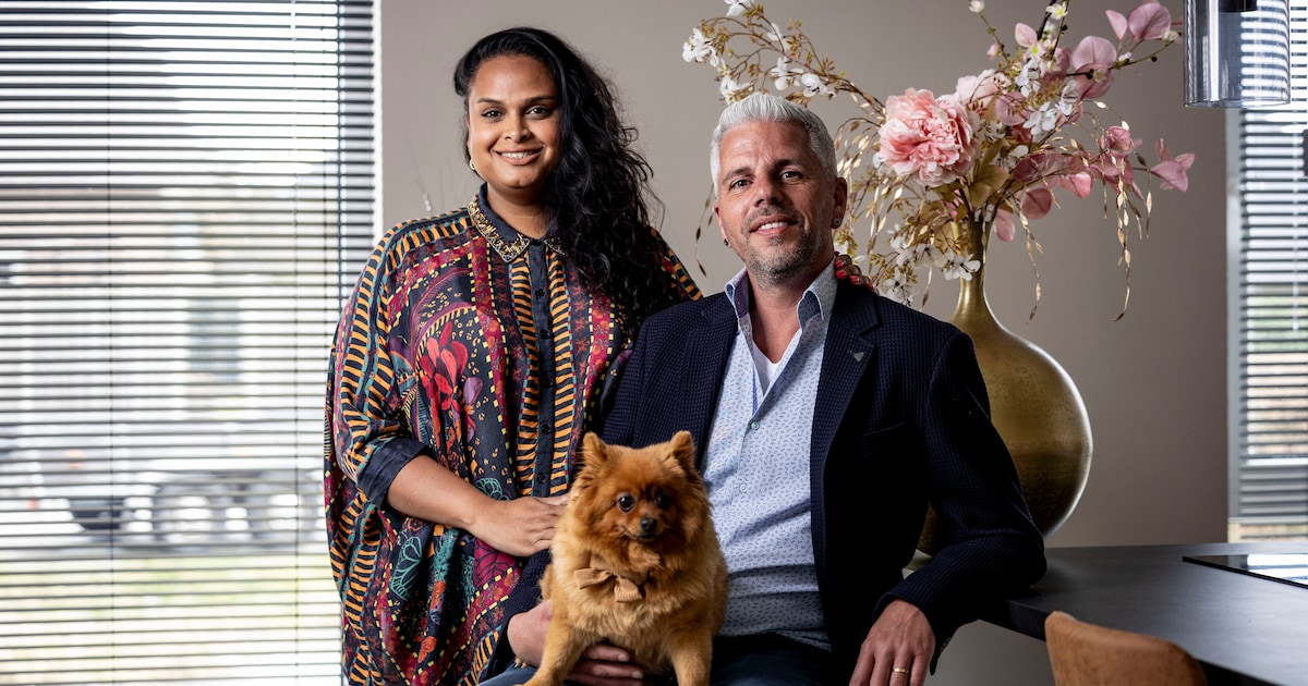 Amisha en Jeroen uit De Lutte helpen bij uitvaarten, maar dan net even ...