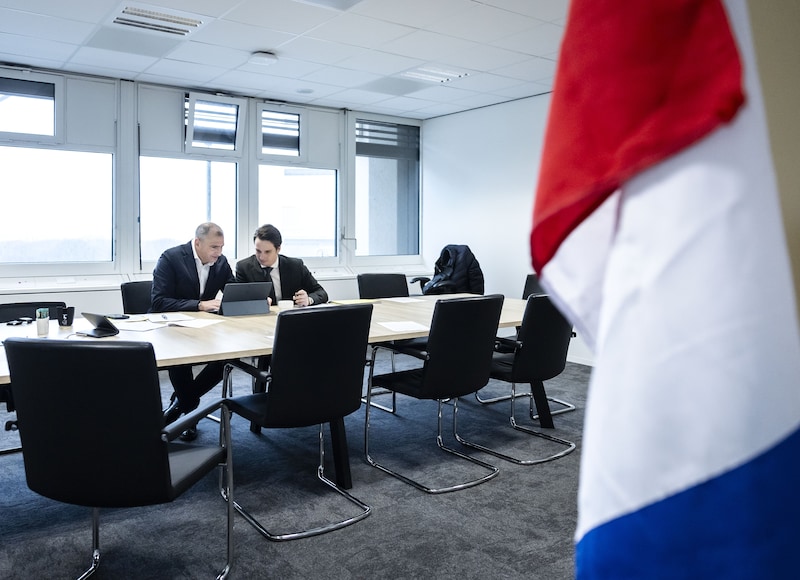 Enschedese PVV’er weggestuurd vanwege zijn band met Kamerlid Hidde ...