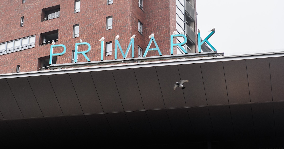 Slowaak (54) steelt voor 654 euro bij de Primark in Enschede: ‘Ik had de kassa niet gezien ...