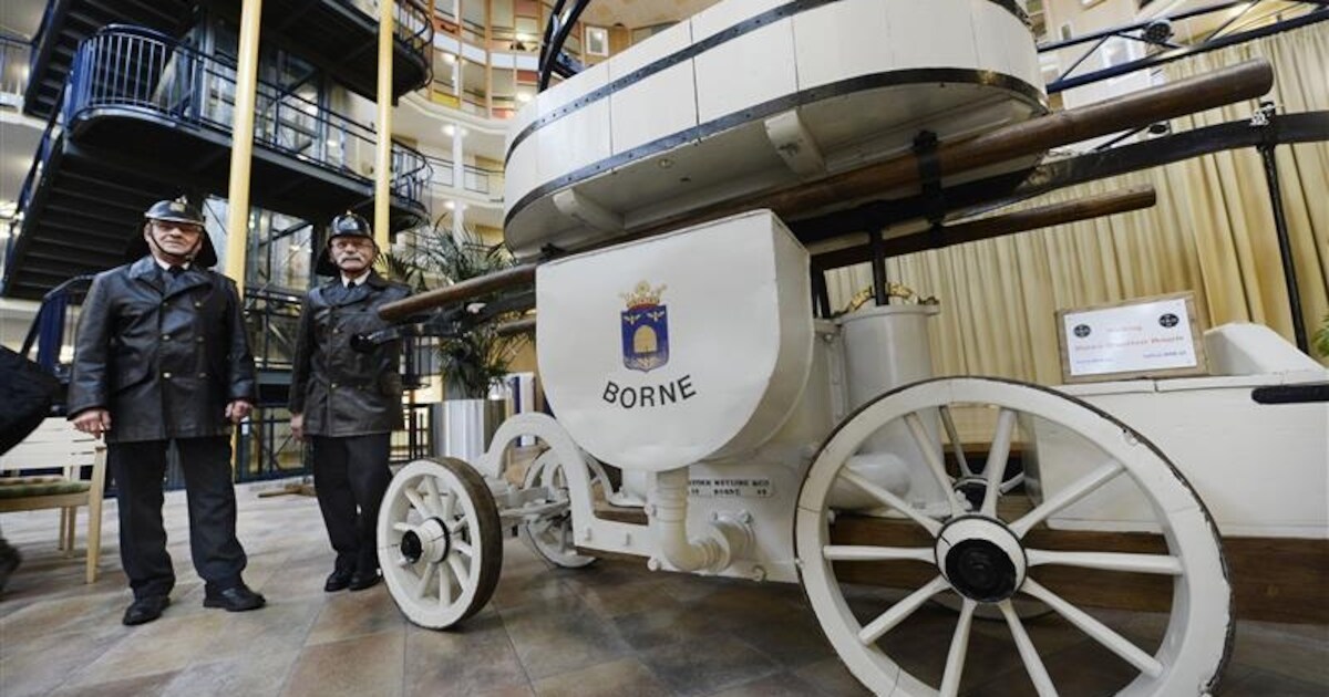 Nostalgie rond brandweer en Spanjaard in Het Dijkhuis Borne | Borne | tubantia.nl