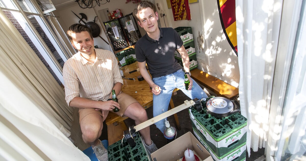 In dit Enschedese studentenhuis is het bier nooit op dankzij app Streep’n | Enschede | Tubantia.nl