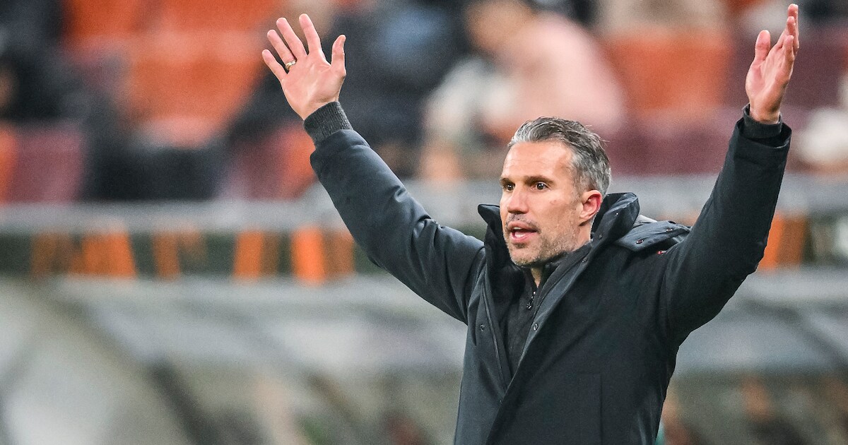 Frustratie bij Feyenoord-trainer Robin van Persie: ‘Ik vond alle ...