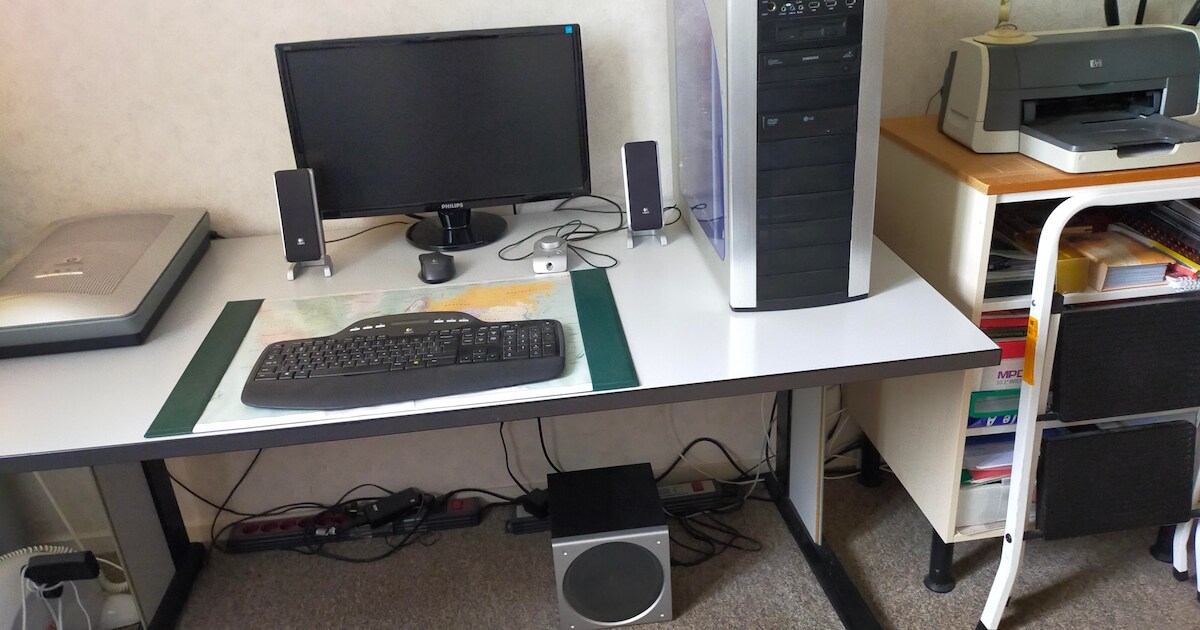 Lezers helpen lezers: Gratis computer, stalling voor lelijk eendje ...