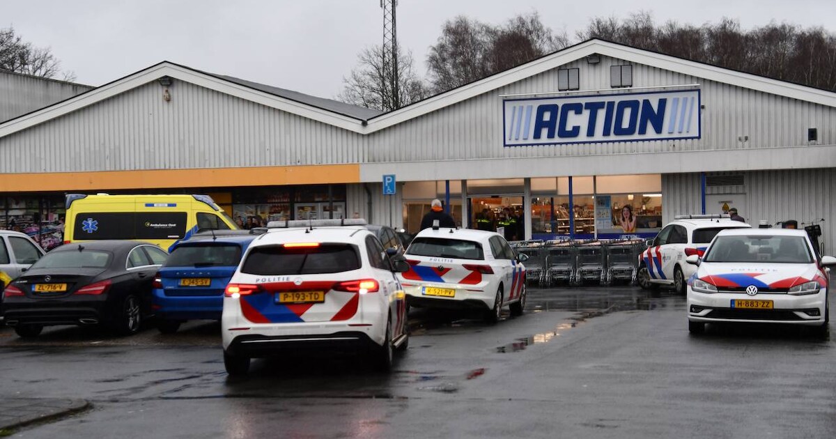 Grote vechtpartij tussen winkelend publiek bij Action Vroomshoop ...