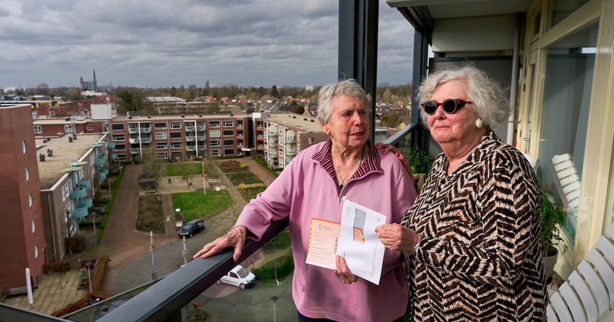 Riet (74) en Neeltje (89) in opstand tegen verdwenen stembureau: ‘Als ...