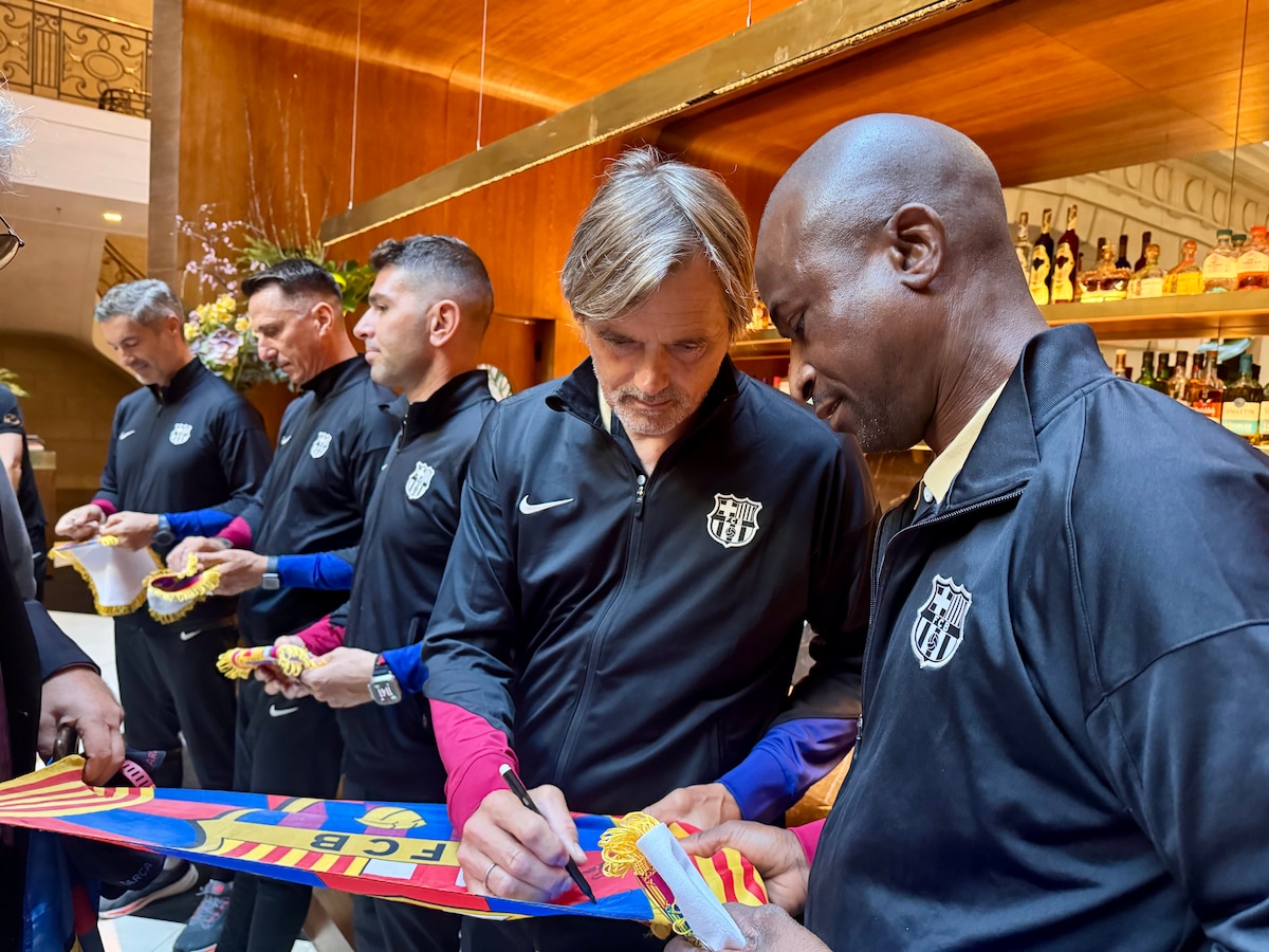 Met Frank en Ronald de Boer en Phillip Cocu in Buenos Aires: ‘Bij ...
