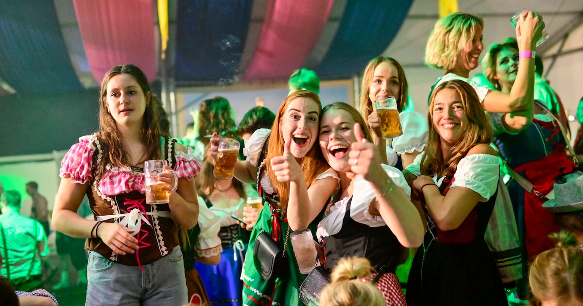 Dit Twentse dorp viert Oktubberfest, met 1700 bezoekers en zesduizend ...