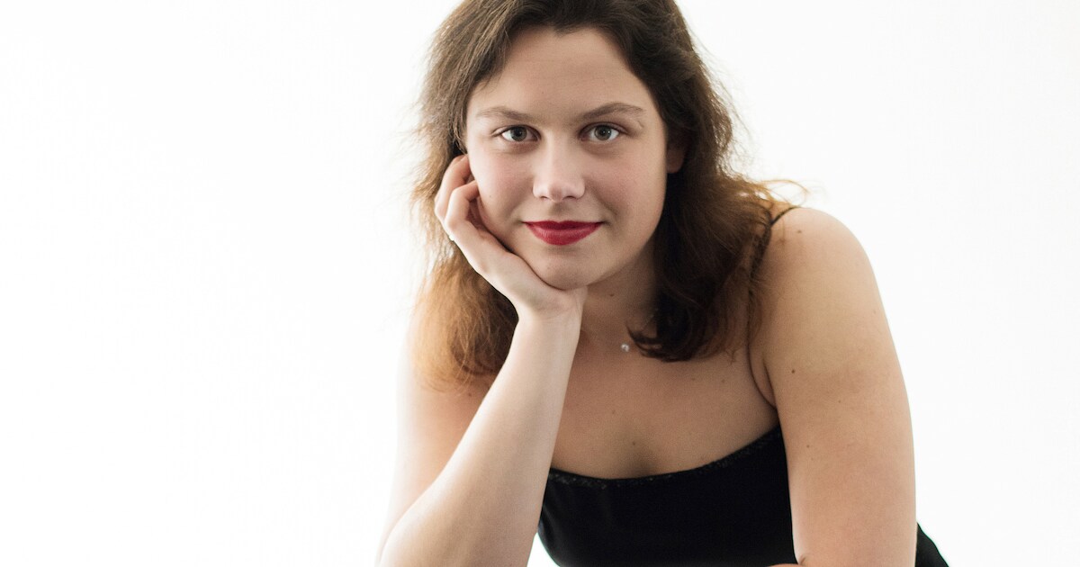 Pianiste Anne Brackman combineert muziek met beelden in ‘Een reis door ...