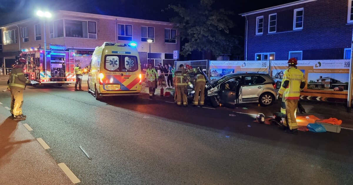Drie personen gewond bij frontale botsing in Winterswijk | Achterhoek ...