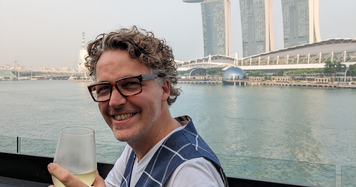 Sjoerd (52) vertrok uit Nederland en is nu leraar in miljoenenstad ...