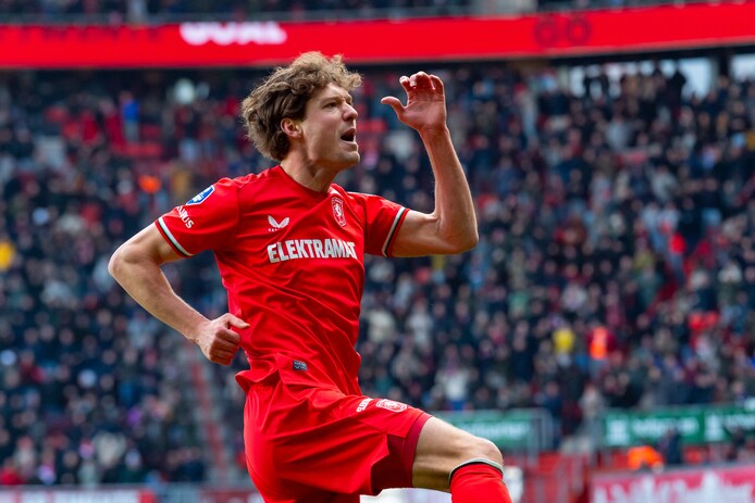 Sam Lammers verwacht snelle terugkeer bij FC Twente: ‘Ik lig op schema ...