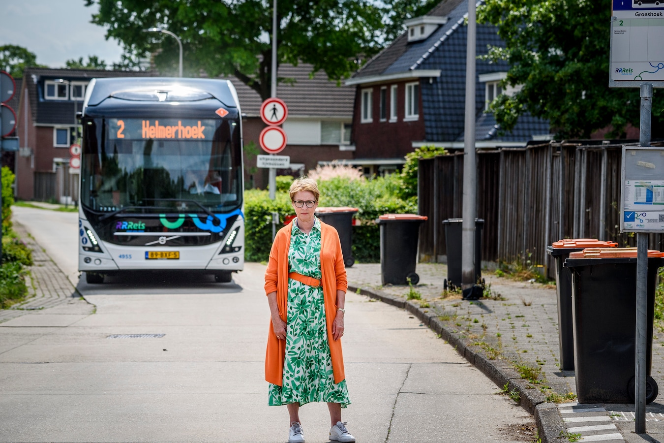 Scheuren in de muur en trillende kopjes: ‘De loodzware bussen vergallen ...