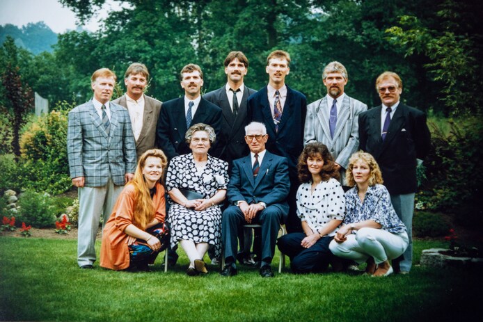 Zeven broers en drie zussen Nijland zijn samen 700 jaar: ‘Als gezin ...
