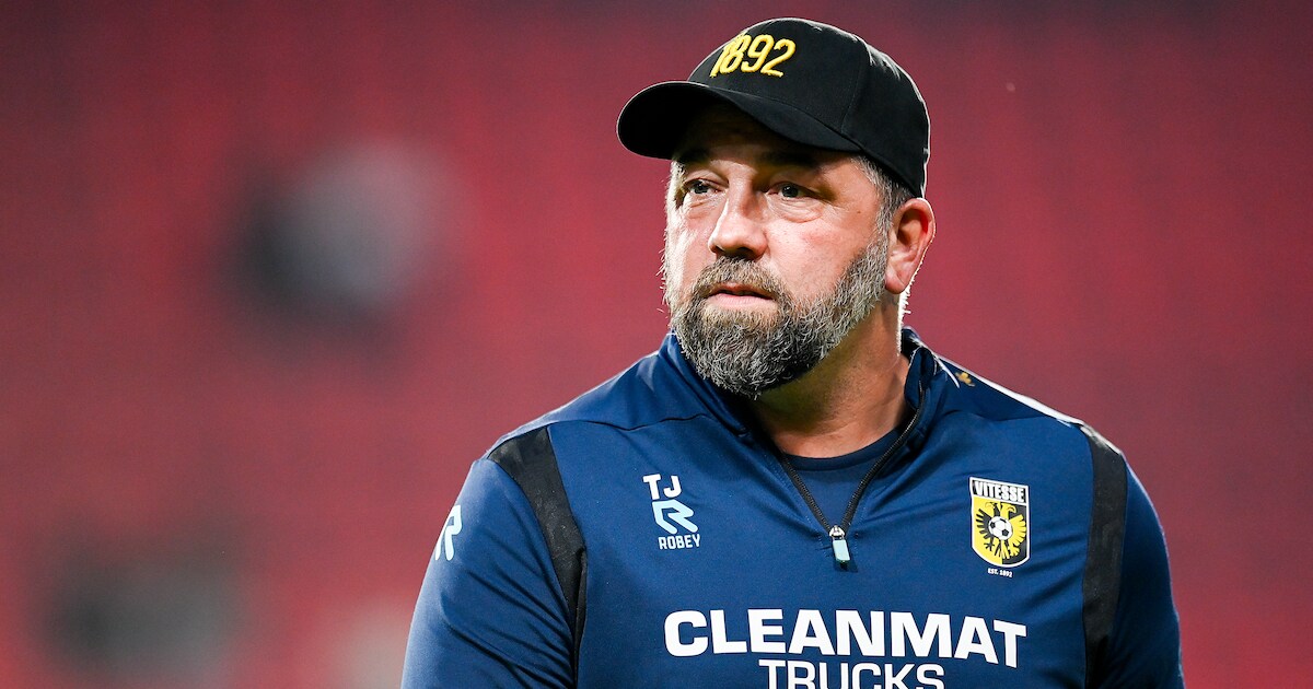 Megaklus voor Theo Janssen bij Vitesse: scouting komt in handen clubman ...