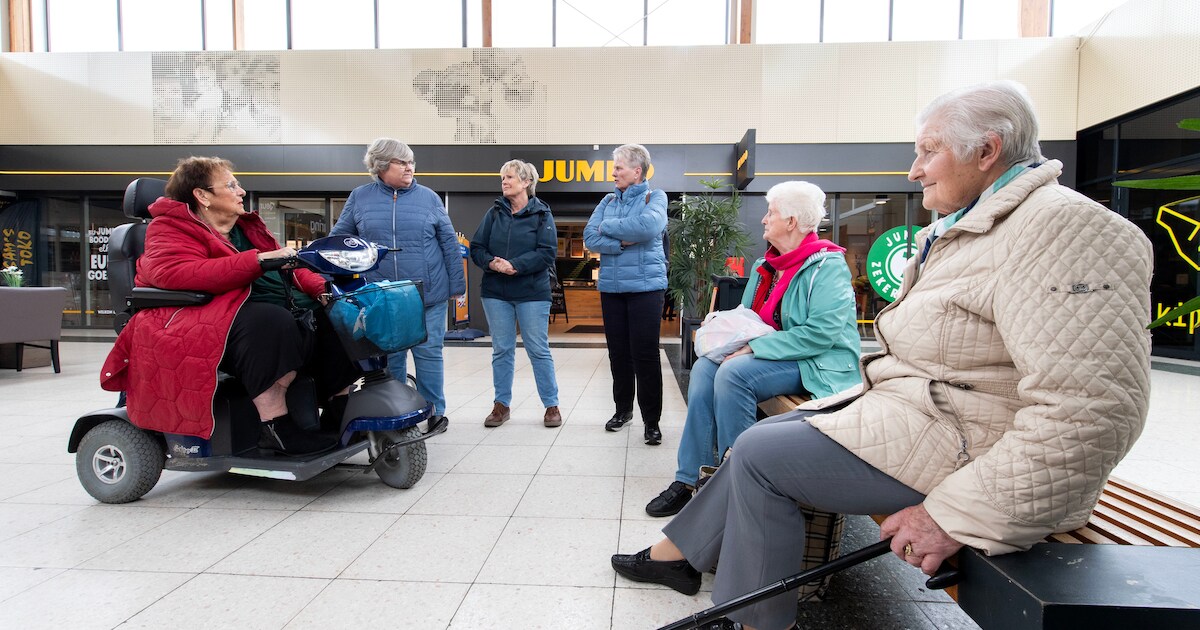 PostNL-punt gesloten, wijk is ontstemd: ‘Waar moeten we naartoe met ...