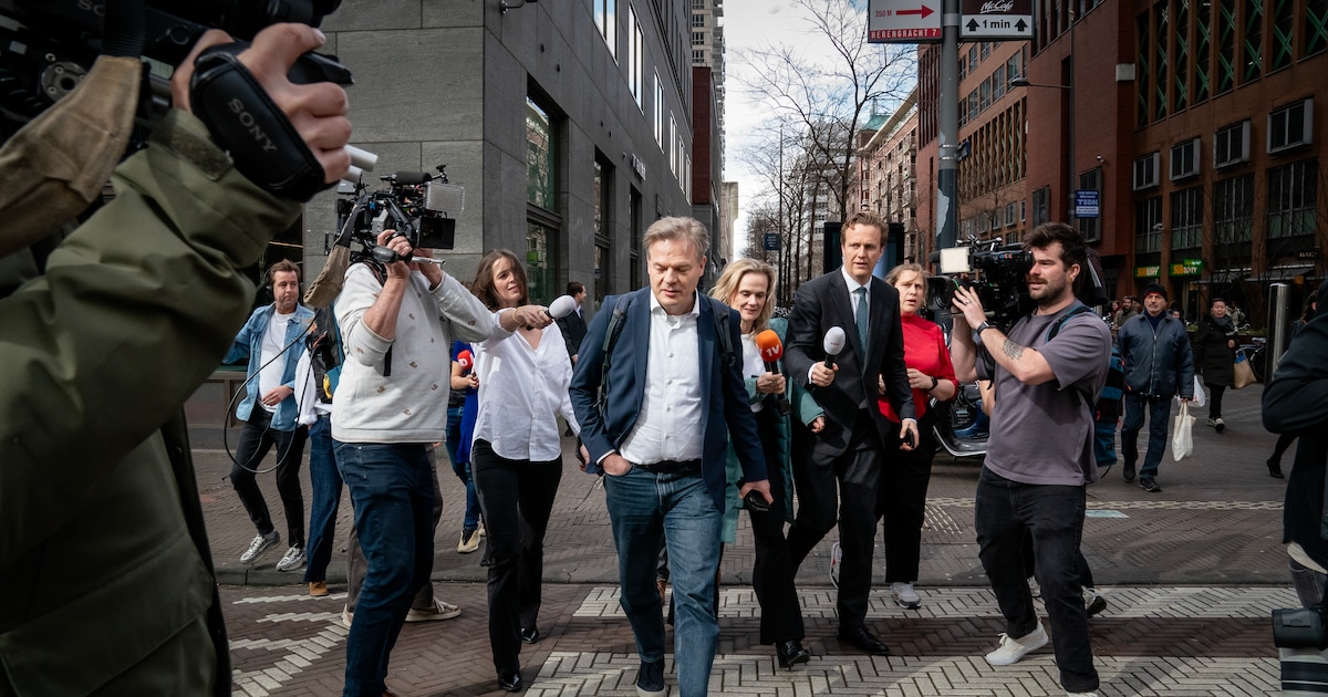 Pieter Omtzigt keert terug uit de schaduw en adviseert over AI in ...
