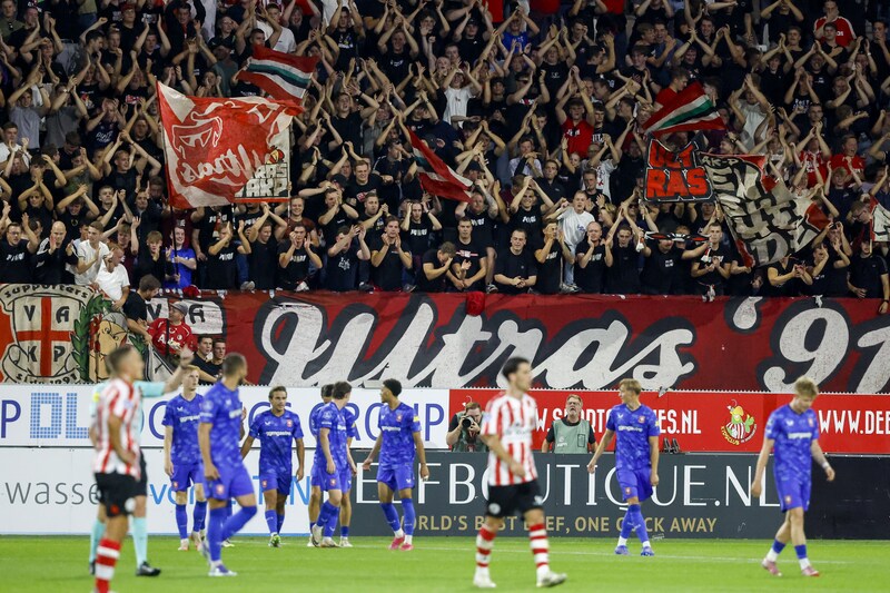 Teruglezen | Heerlijk begin voor Van den Brom bij FC Twente: ‘Soms moeten dingen samenvallen ...