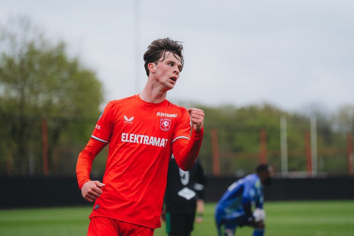 FC Twente weet nu wel te winnen van PEC: Vennegoor of Hesselink succesvol | FC Twente | tubantia.nl