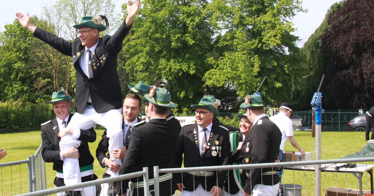 Hoe Gerrit uit Almelo na twee bierglazen inburgerde in Warstein en er ...