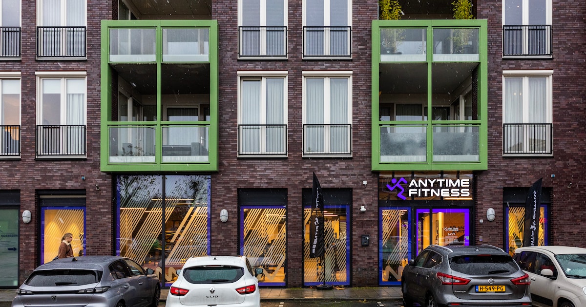 Als er ’s nachts gesport wordt in Vroomshoop, zitten de buren rechtop ...
