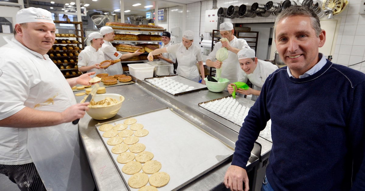 Bakkerij Van Otten in het voorjaar in nieuw pand op Enters ...