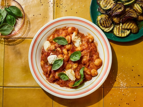 Wat Eten We Vandaag: Mini gnocchi met pesto rosso met gegrilde groente ...